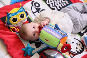 la pédagogie Picker Loczy pour les bébés et les jeunes enfants