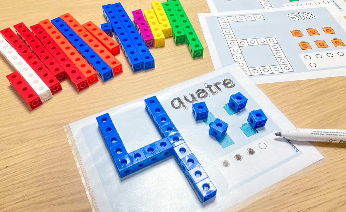 Manipuler les nombres avec les Snap cubes - Blog Hop'Toys